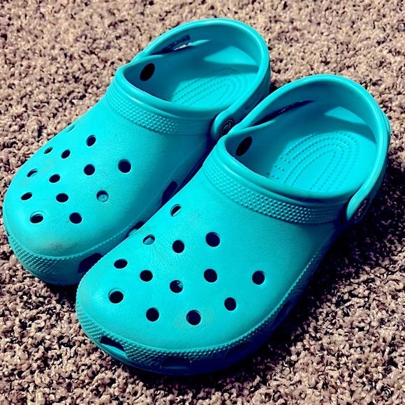 CROCS | Shoes | Used Crocs Barely Worndirt On Them Currently But Will ...